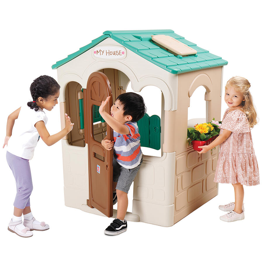 Country Manor Playhouse – Soft Tiles
